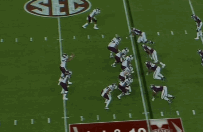 The quarterback GIF - Find on GIFER