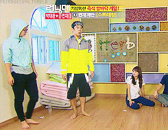 Running man kim jong kook lee kwang soo GIF - Find on GIFER