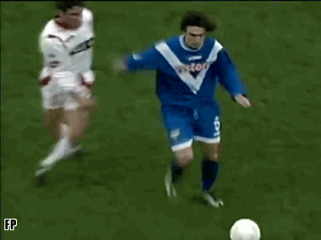 Andrea pirlo GIF - Find on GIFER