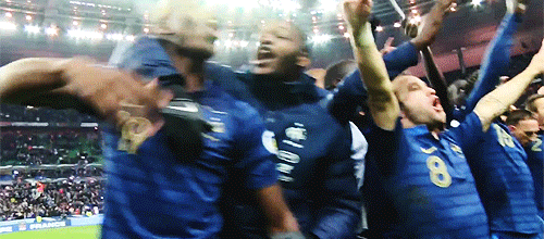 Les bleus GIF - Find on GIFER