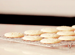 Food dessert cookie GIF on GIFER - by Agara