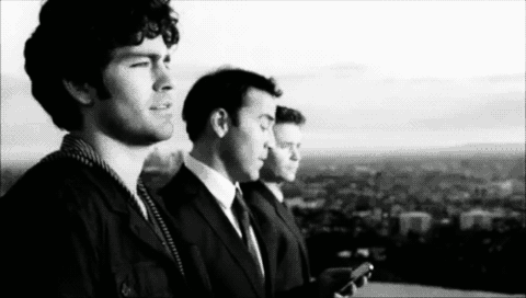 GIF entourage - animated GIF on GIFER