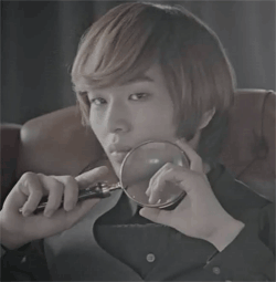 Sherlock shinee GIF - Find on GIFER