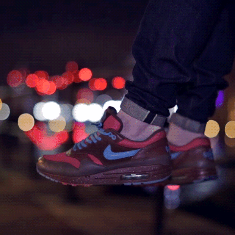 GIF sneakers - animated GIF on GIFER