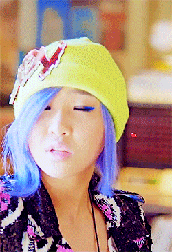 GIF long post - animated GIF on GIFER