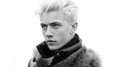 Jake johnson GIF - Find on GIFER