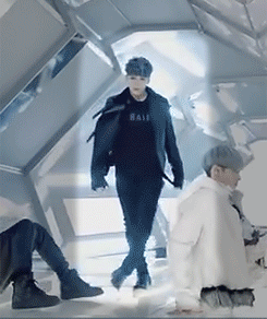 Breakdown GIF - Find on GIFER