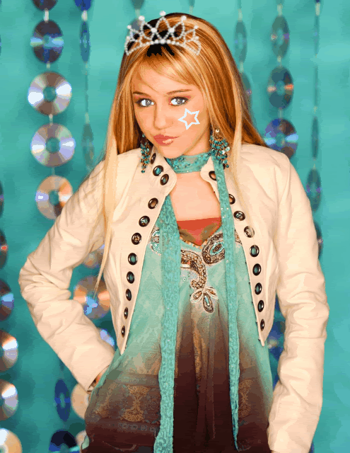 Hannah GIF - Find on GIFER