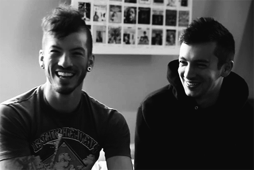 Twenty one pilots skeleton GIF - Find on GIFER