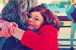 Mr gold bye once upon a time GIF - Find on GIFER