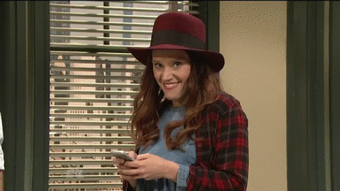 GIF snl saturday night live kate mckinnon - animated GIF on GIFER