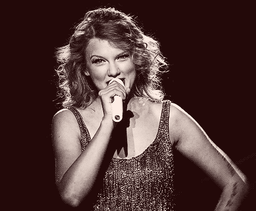 Taylor swift taylurking GIF - Find on GIFER
