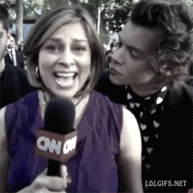 Kiss crazy GIF - Find on GIFER