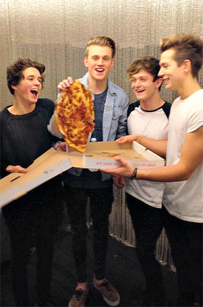 The vamps GIF - Find on GIFER
