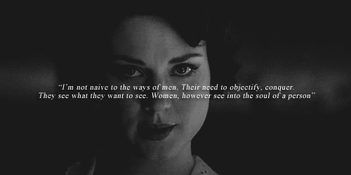 Ahs moira ohara alexandra breckenridge GIF - Find on GIFER