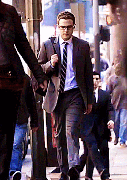 Iain de caestecker GIF - Find on GIFER