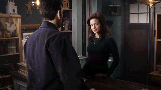 Wayward pines matt dillon ethan burke GIF - Find on GIFER