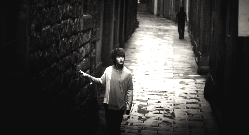 GIF weakness onew flawless - animated GIF on GIFER