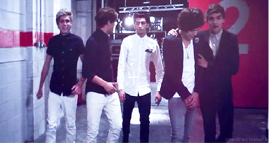 1d blog GIF - Find on GIFER