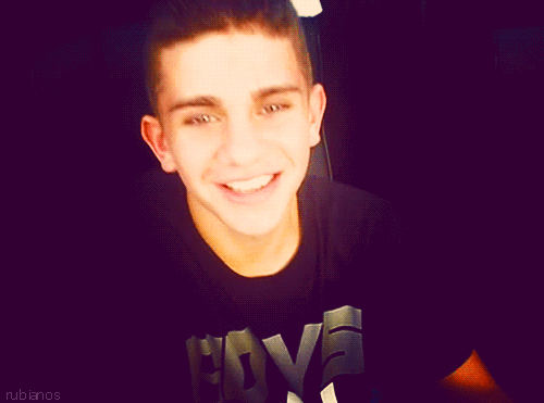 Chris carter GIF - Find on GIFER