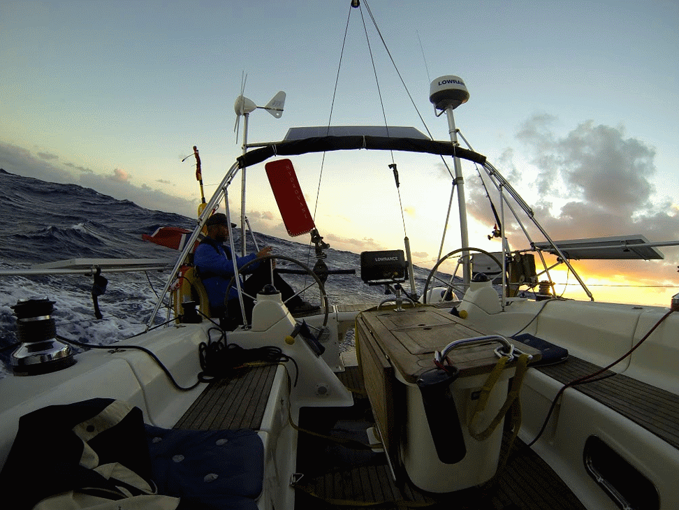 Hq madden sdcc GIF - Encontrar em GIFER