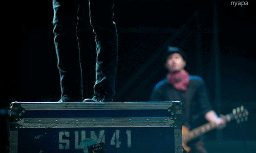 Sum 41 blue face creature GIF - Find on GIFER