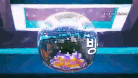 GIF round and round - animated GIF on GIFER