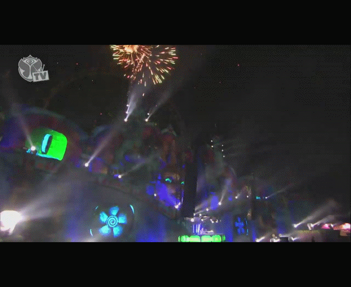 Taringa en tomorrowland GIF - Find on GIFER
