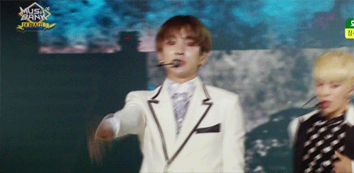 Kpop shinee GIF - Find on GIFER