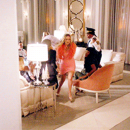 Scream queens GIF - Find on GIFER