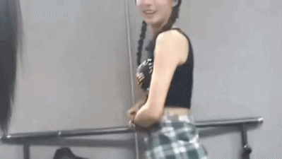 Zinni GIF - Find on GIFER