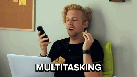 GIF 12 - animated GIF on GIFER