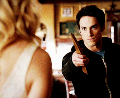 1x08 ahs GIF - Auf GIFER suchen