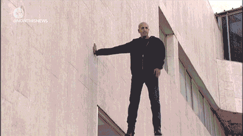 Magician news flying GIF - Find on GIFER