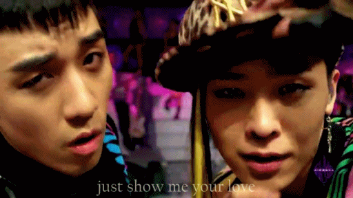 G Dragon And Top Kiss