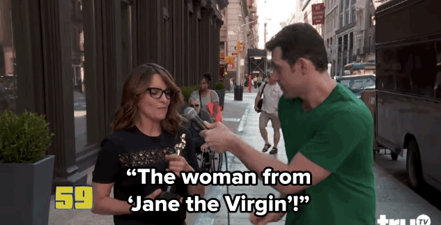 Olympia dukakis treads nicki minaj extra GIF - Auf GIFER finden