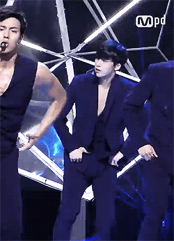 GIF be cool - animated GIF on GIFER