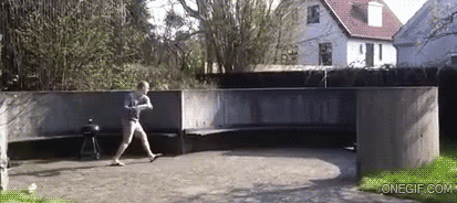 Solitario frisbee GIF - Find on GIFER