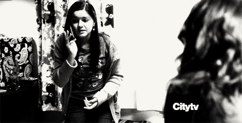 Alex dunphy GIF - Find on GIFER