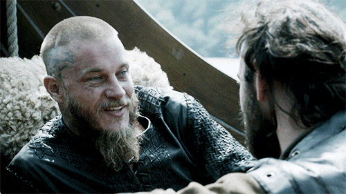 Vikings ragnar GIF - Find on GIFER