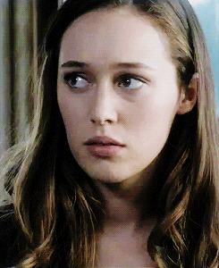 Alycia debnam carey fear the walking dead ftwd GIF - Find on GIFER
