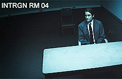 Jake gyllenhaal rene russo GIF - Find on GIFER