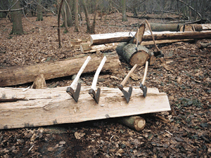 Axe GIF - Find on GIFER