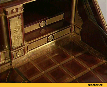 Desk GIF - Find on GIFER