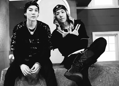J hope GIF - Find on GIFER