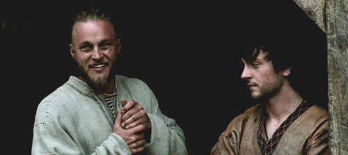 Athelstan vikings s1 GIF - Find on GIFER