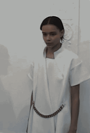 Victoria beckham GIF - Find on GIFER