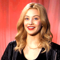 Gif De Sarah Gadon Face It, Tiger — — SARAH GADON IN VAMPIRES VS.