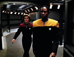 Star trek voyager kate mulgrew GIF - Find on GIFER