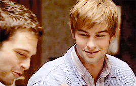 Chace crawford GIF - Find on GIFER